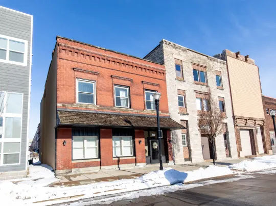 Perfect For Adults With Elegant Amenities - Charming Retreat - Lakeside Marblehead, OH