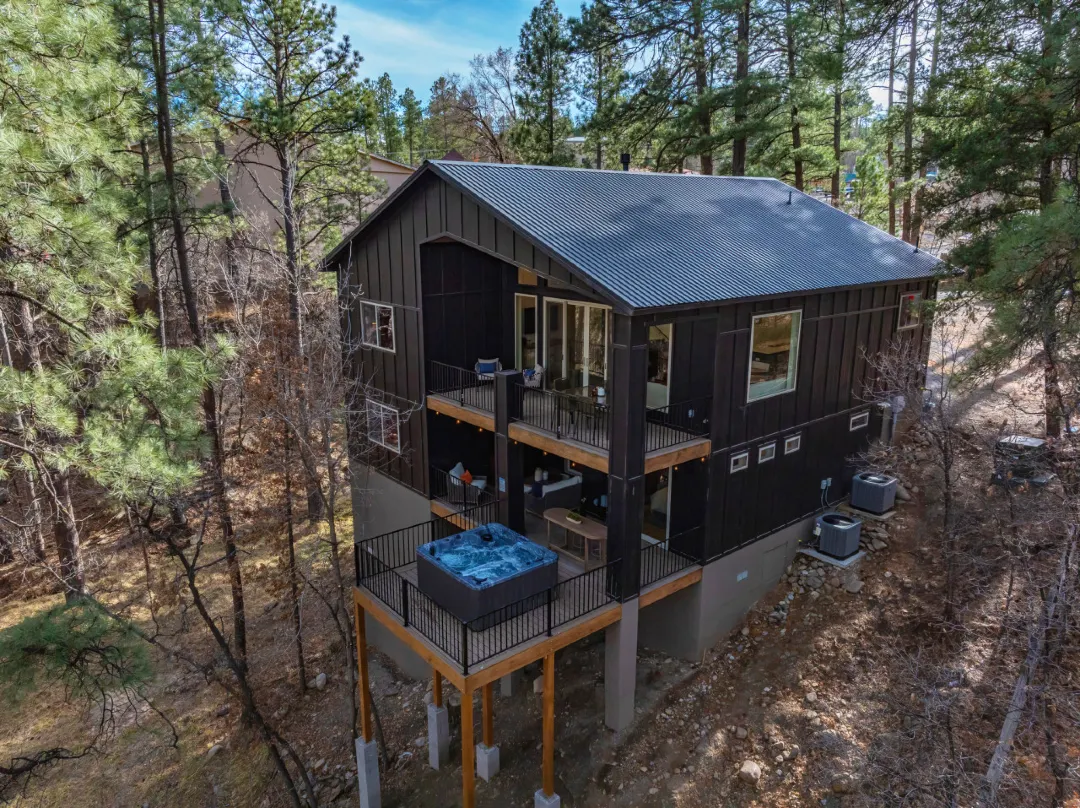 Hot Tub And Stunning River Views - Gorgeous Mountain Retreat - Ruidoso, NM