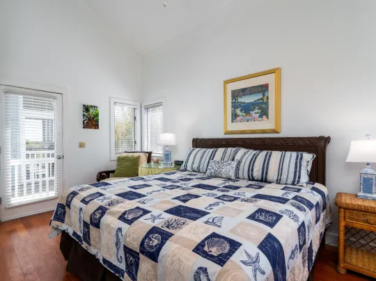 Distant Ocean Views And Spacious Living - Inviting Beach Haven - Seabrook Island, SC