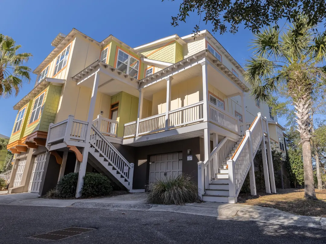 Charming Waterfront Oasis With Outdoor Dining - Serene Coastal Retreat - Folly Beach, SC