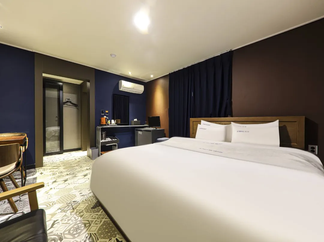 Blue Hotel - Geoje