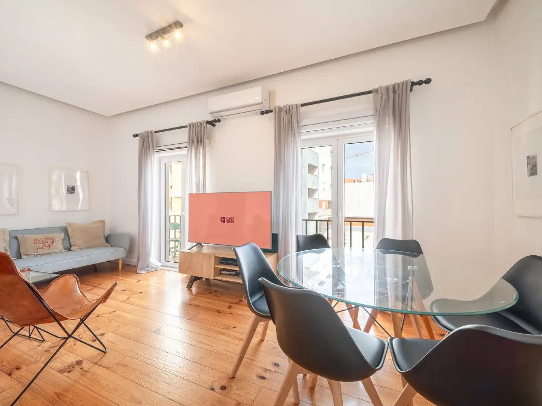 Guestready - Stylish Haven With Balcony In Graça - Alfama