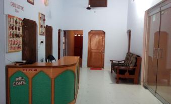 Hotel Shri Mahant Orchha (Orchha), Giá Cập Nhật 2026, Ưu Đãi & Đánh Giá ...