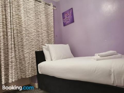 Dunsen House,Birmingham - Updated 2024 Reviews & Prices | Trip.com