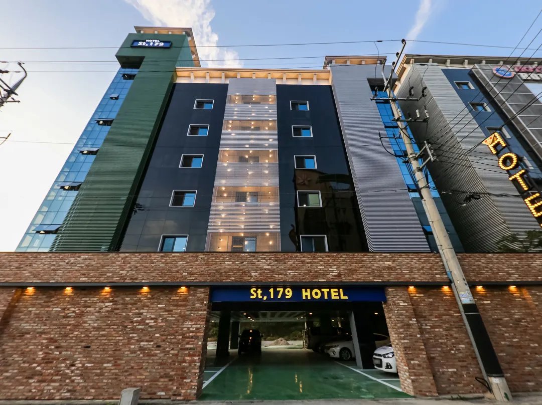 Cheonan St179 Hotel - Gongju-si