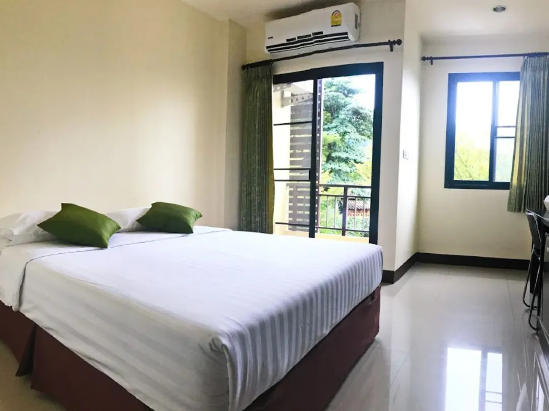 T.p. Place Hotel - 甲米