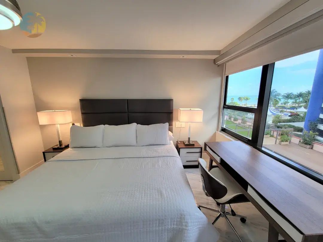 Stylish Modern 3 Bedroom Miami Beach - 611 - Miami Beach, FL