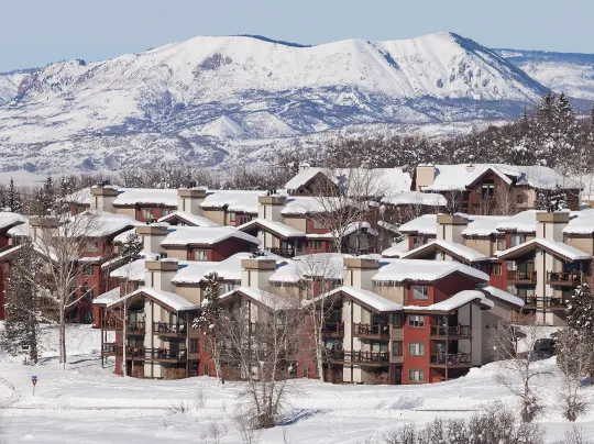 Mountain Views And Heated Pool - Beautiful Farmhouse Retreat - Steamboat Springs