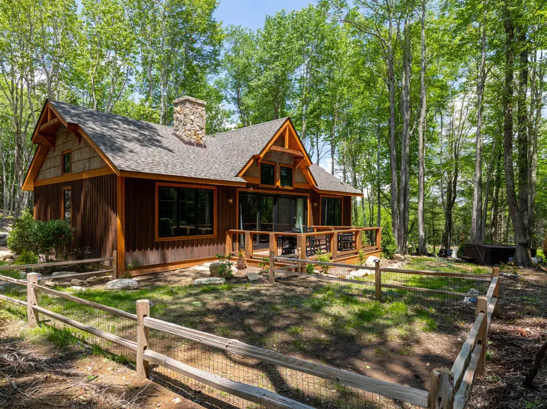 Luxurious Escape With Hot Tub And Fire Pit - Elegant Serenity - Sugar Mountain, NC