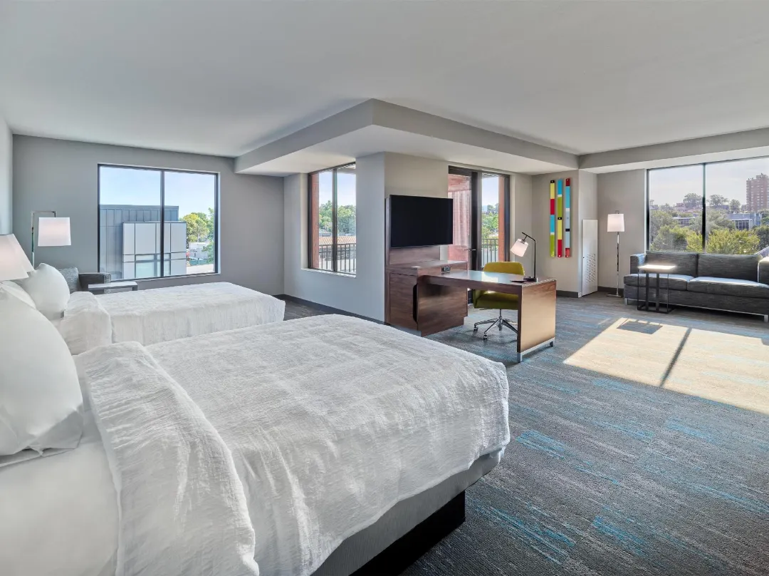 Hampton Inn & Suites Omaha Un Medical Center Area - Omaha, NE