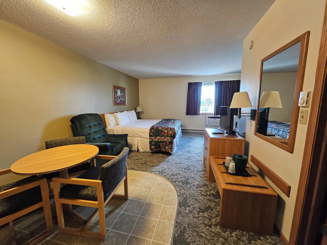 Lincoln Host Motor Inn - Gladstone, MI