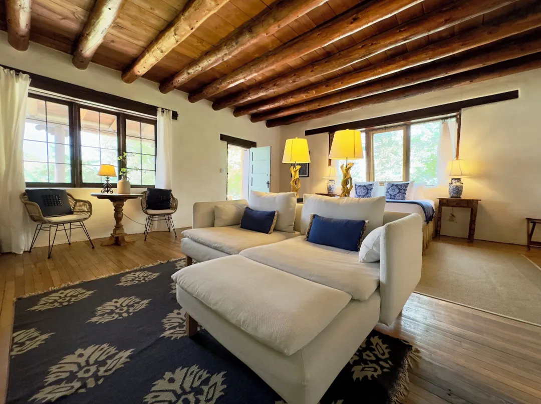Old Taos Guesthouse B&b - Taos, NM