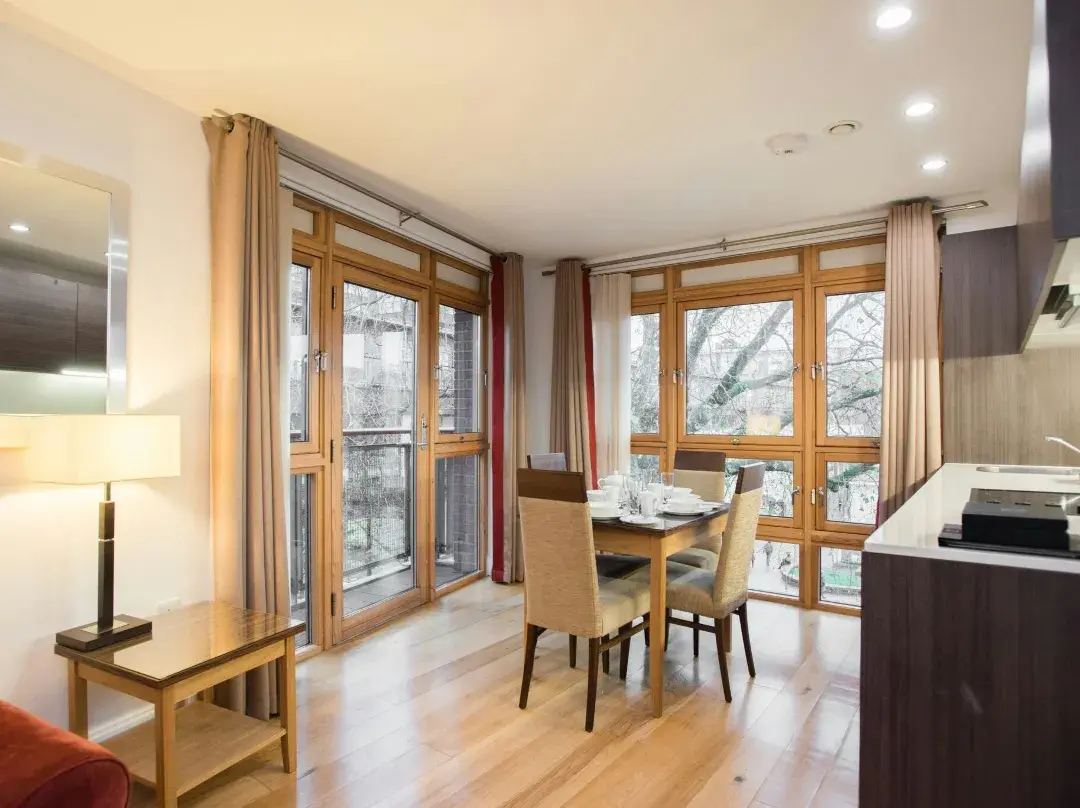 Premier Suites Bristol Cabot - Brístol