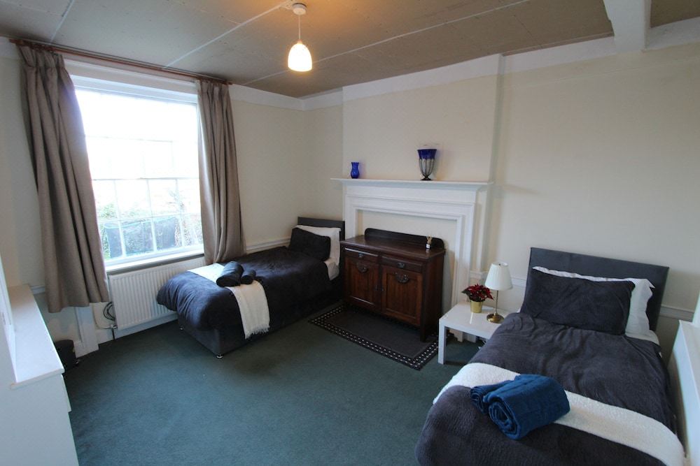 Swollows House - Reading