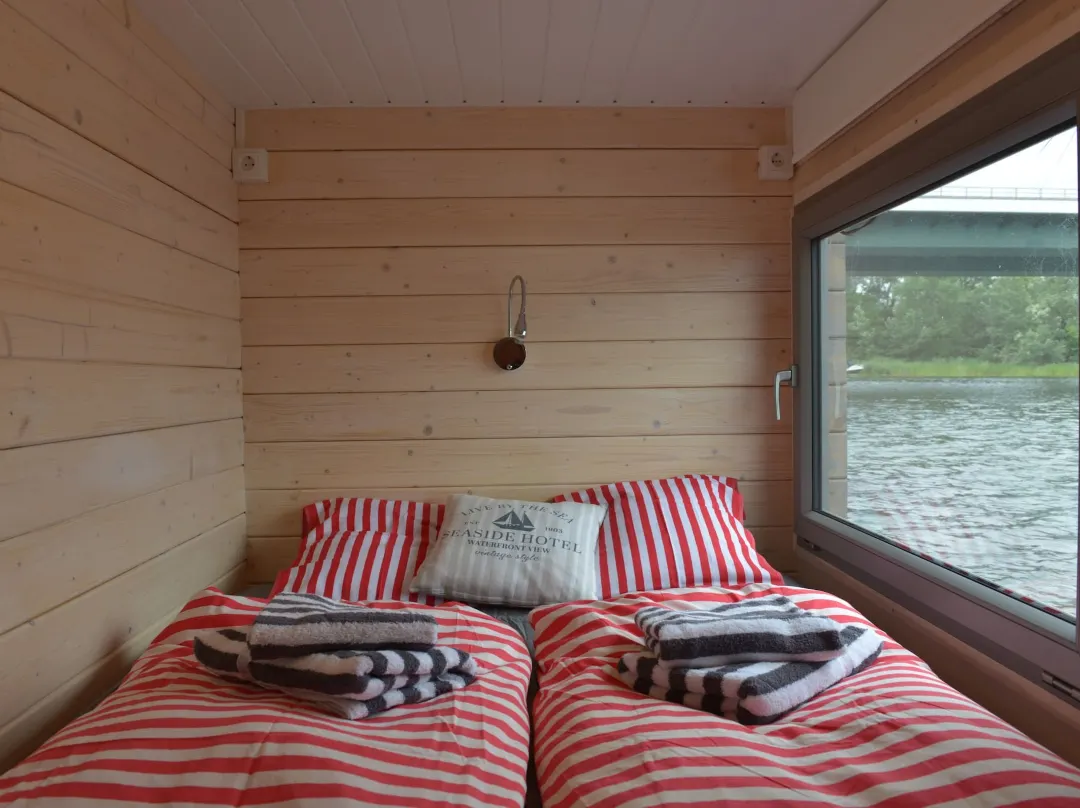 Time Out On The Havel - Houseboat "Nautikhus" - Potsdam