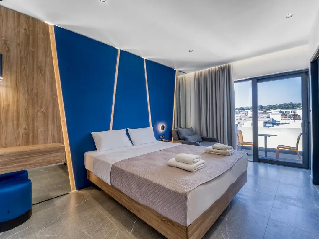Four Season Colorado Hotel - Rhodes
