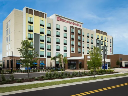 Hilton Garden Inn Orlando I-4 Millenia Blvd Mall - Orlando, FL
