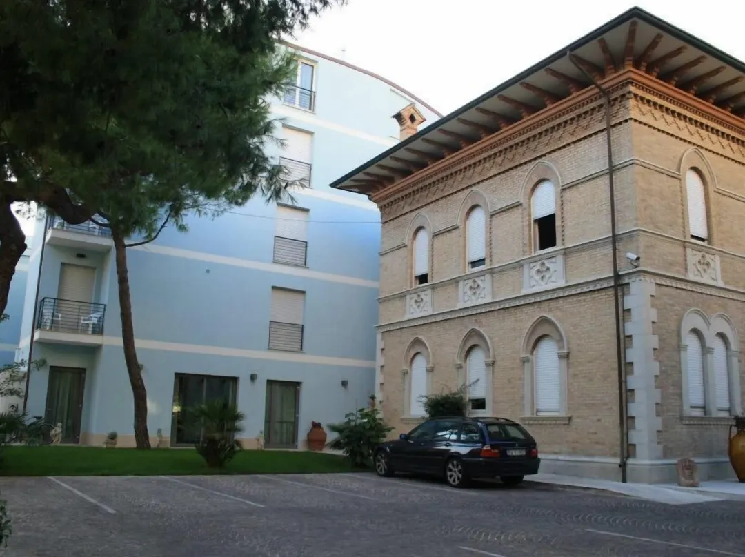 Hotel Chiaraluna - Civitanova Marche