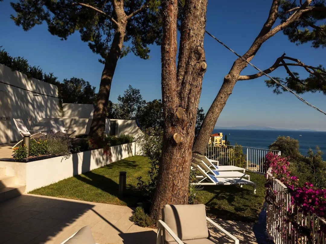 Decori Suites Amalfi Coast - Vietri sul Mare