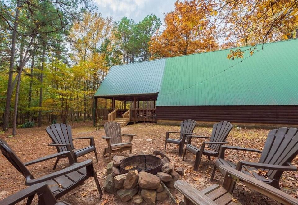 Moosehead Lodge, A-Frame, Petit Jean State Park in Arkansas, Conway ...