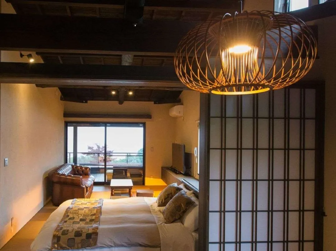 An Inn To Celebrate Anniversaries - Izu Kuro - Itō