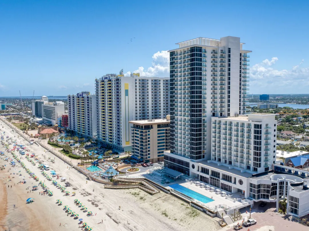 Daytona Grande Oceanfront Resort - Daytona Beach, FL