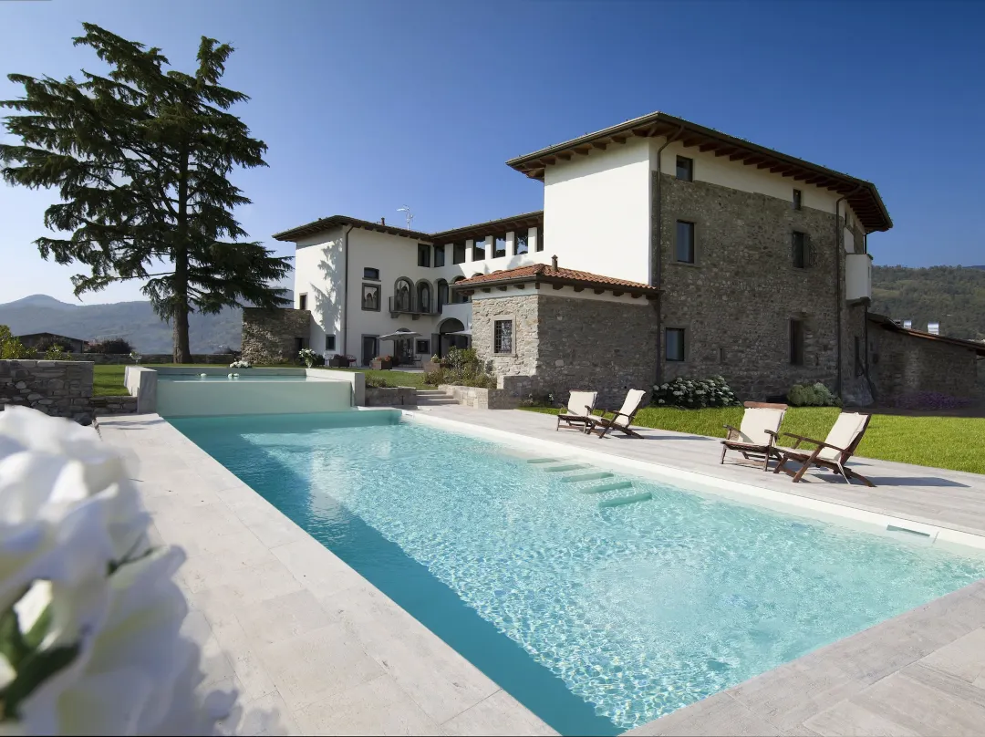 Resort Podere Castel Merlo - Lombardy