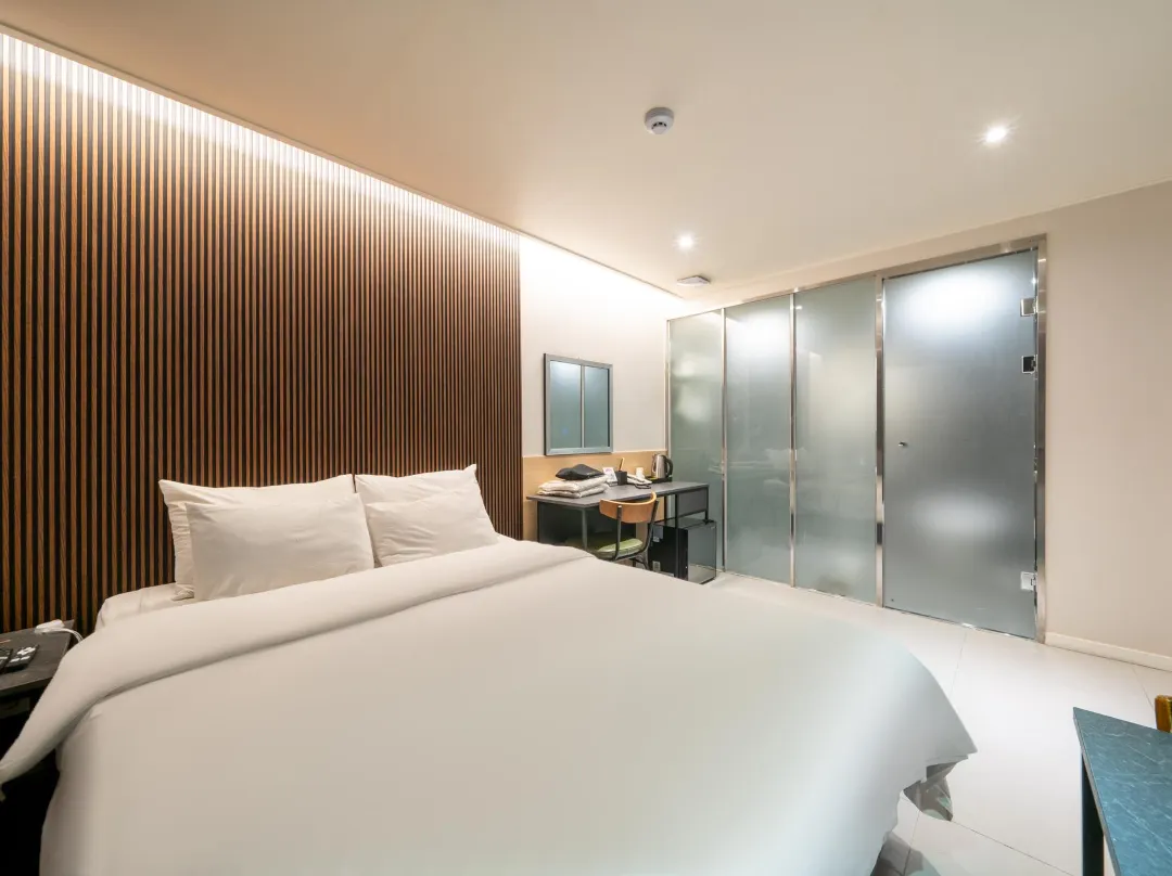 Jongno M And Lucky Hotel - Myeong-dong