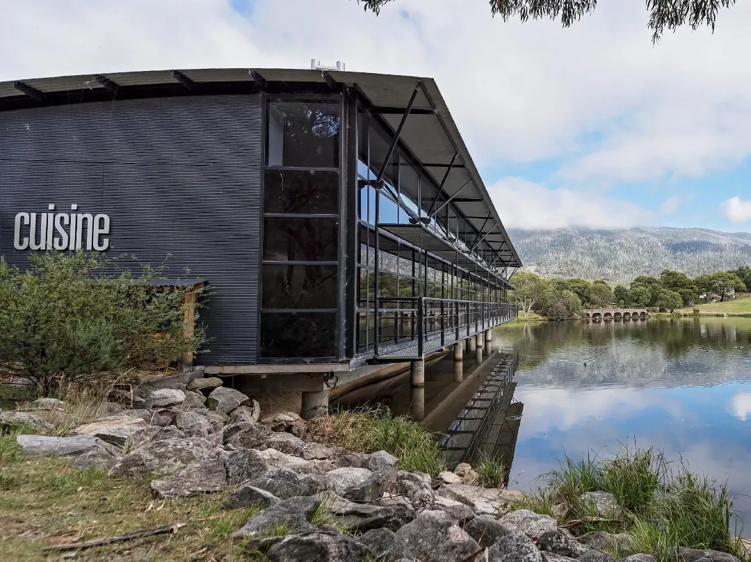 Oaks Lake Crackenback Resort - New South Wales