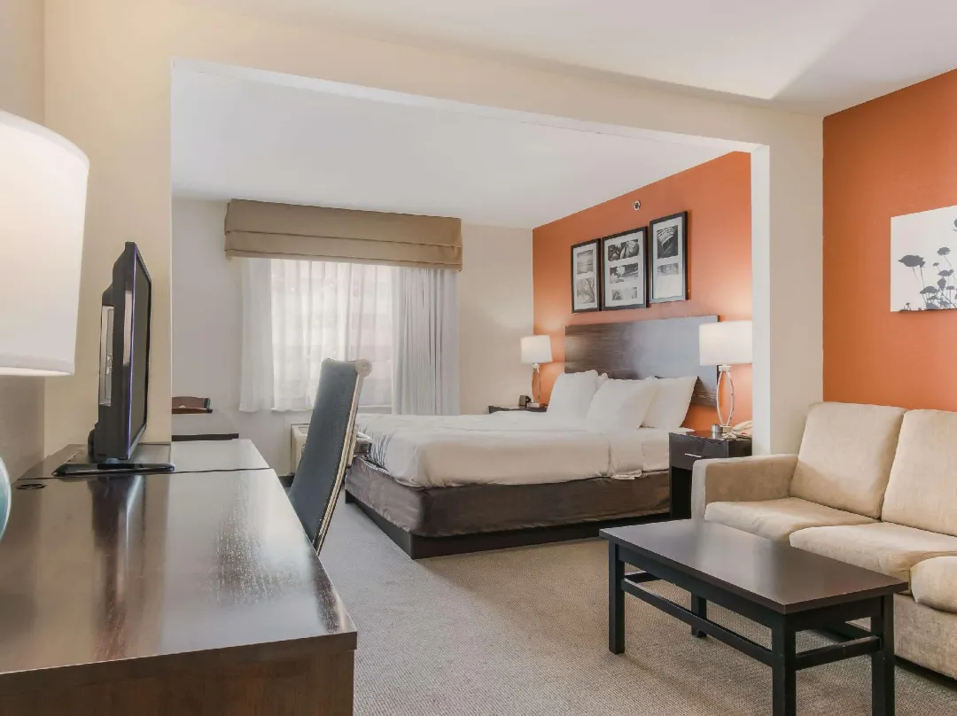 Sleep Inn & Suites - Lititz, PA