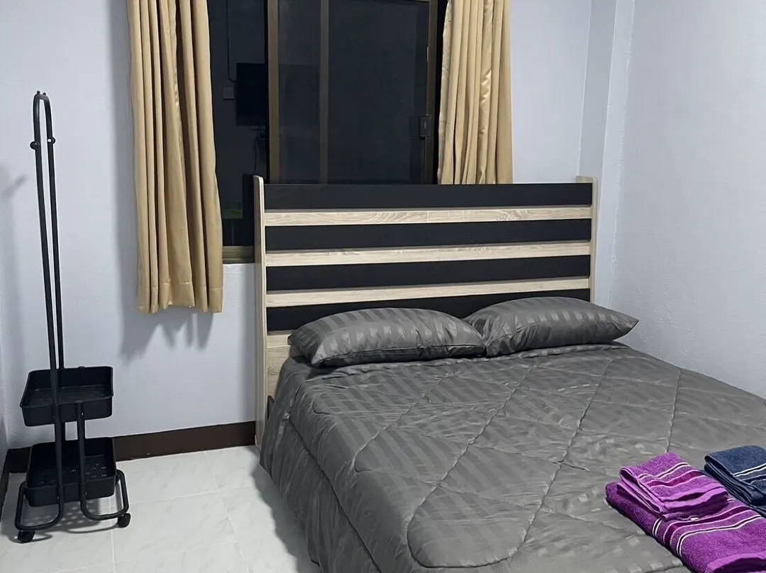 Sendee Hostel - Phitsanulok