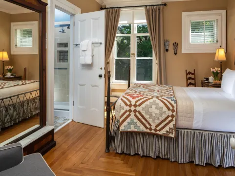 Landmark Inn - Cooperstown, NY