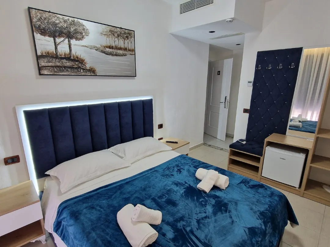 Hotel Frekel - Tirana