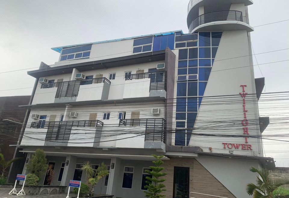 Twilight Tower 호텔 - 오르모크 호텔 가격, 후기 2024 | 트립닷컴