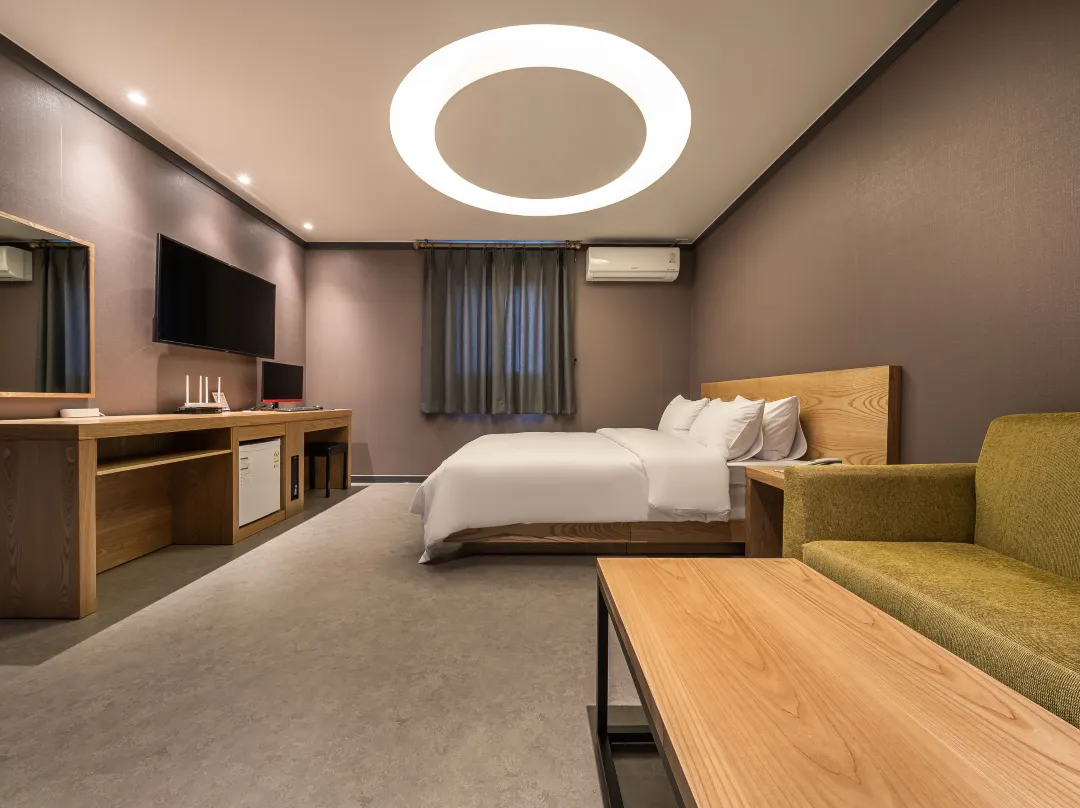 Siheung Hotel Elysium - 시흥시