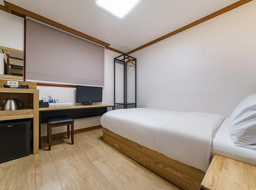 Pyeongchang Jangpyeong Motel) - 영월군