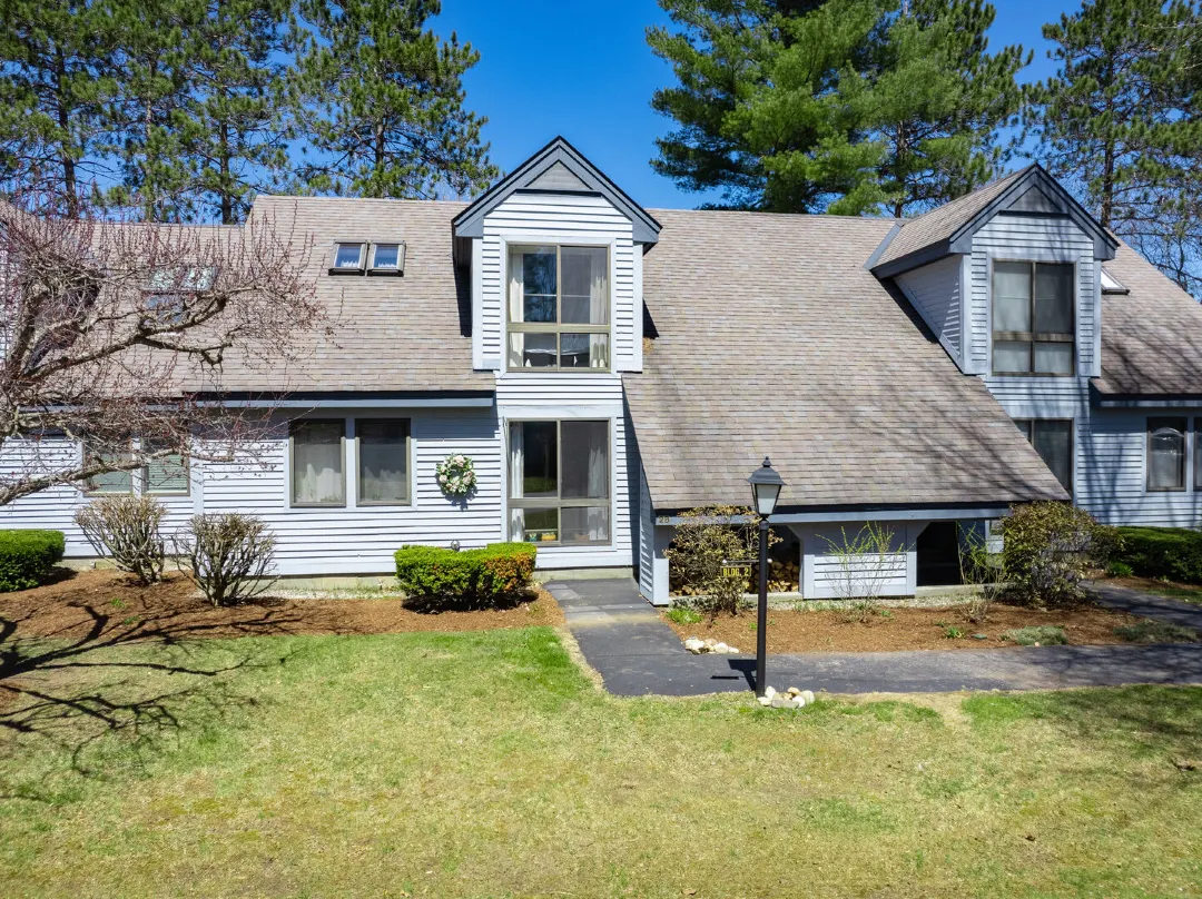 Golf Course Views And Quechee Club Access - Stunning Retreat - Quechee, VT