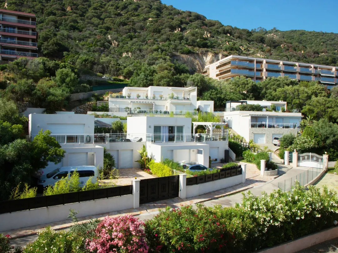 Hôtel La Pinède - Corsica