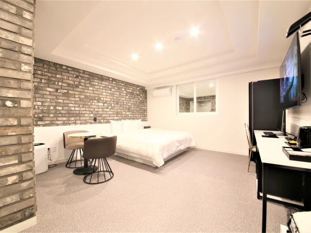 Hotel Classic Sacheon - Sacheon-si