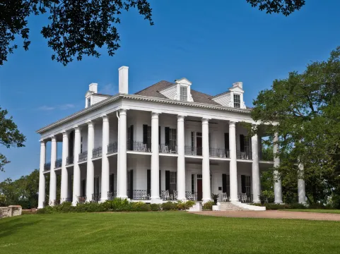 Dunleith Historic Inn - Natchez, MS