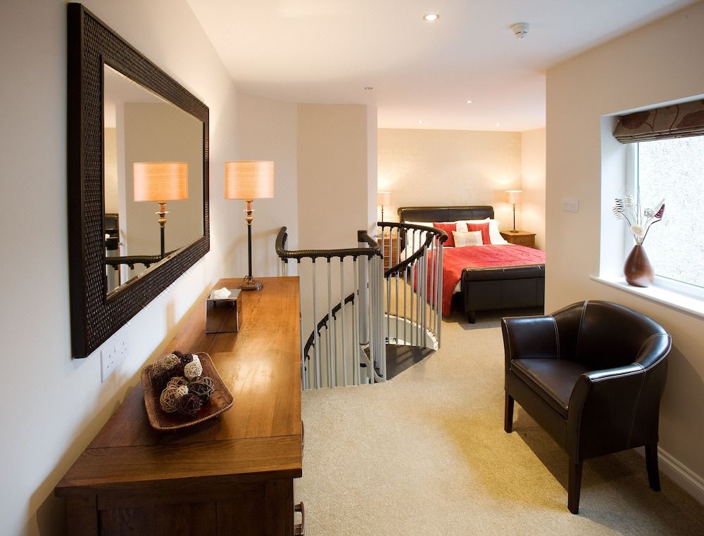 The Hideaway At Windermere - Bowness-on-Windermere