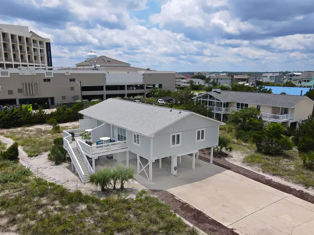 Ocean View And Outdoor Grill - Charming Coastal Retreat - Wrightsville Beach, NC