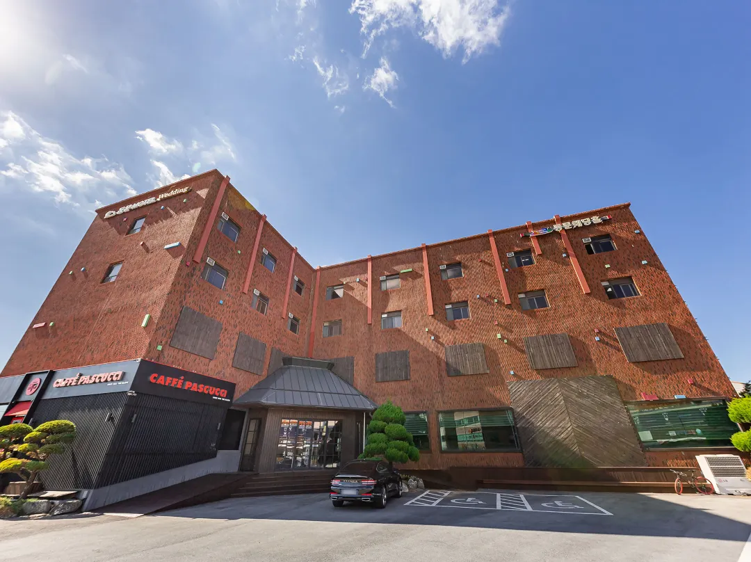 Taean Dongmun Motel - 태안군