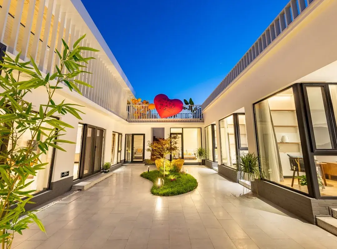 Floral Hotel·jinxitang Global Resort Bed And Breakfast - Beijing