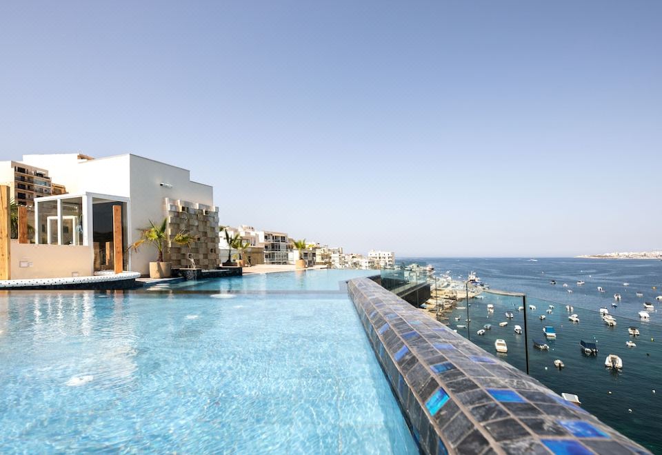 Damare Resort & Spa,St. Paul's Bay - Updated Prices & Hotel Reviews ...