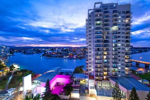 Chevron Renaissance - Self Contained & Privately Managed - Wow Stay - Surfers Paradise