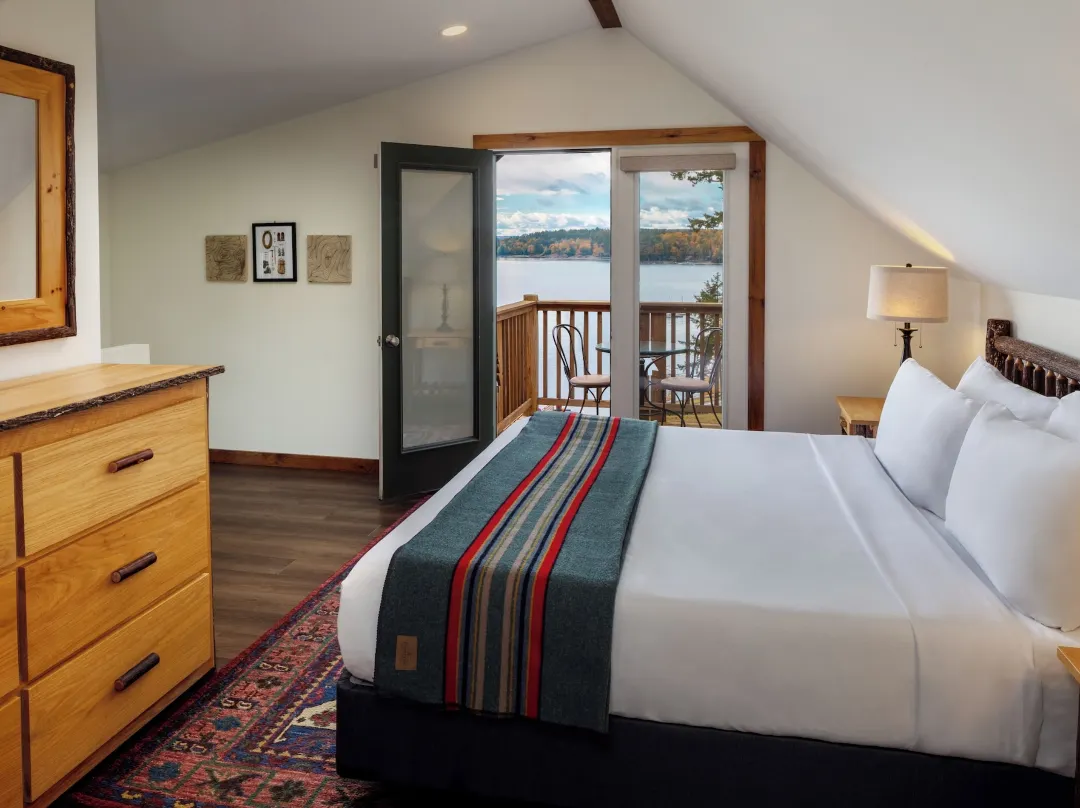 Lodge At Schroon Lake - Adirondack Mountains