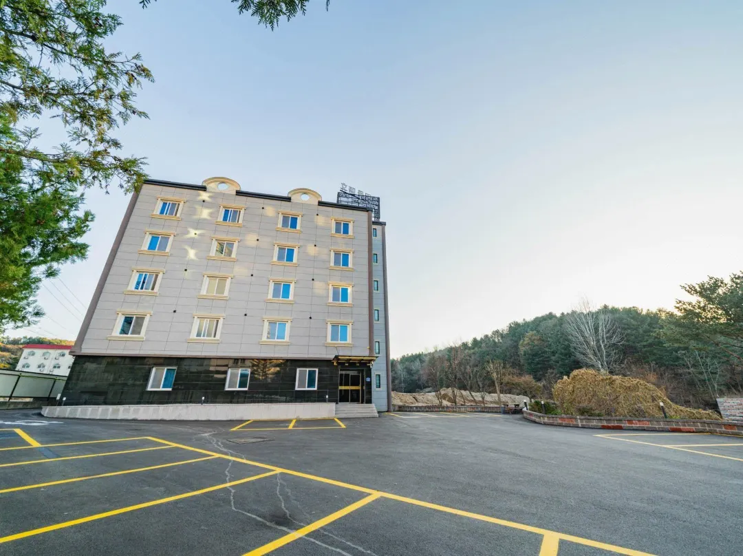 Hotel Gongjicheon 2 - 춘천시
