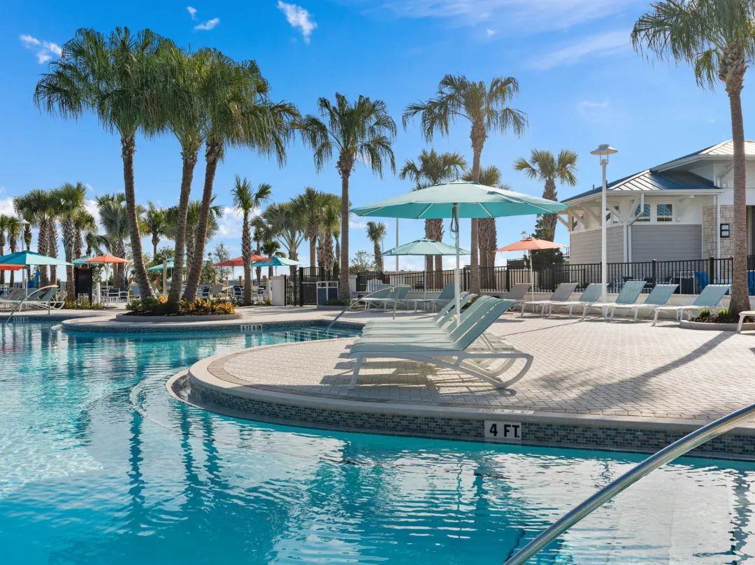 Private Pool And Alfresco Dining Area - Stunning Family Retreat - Four Corners, FL