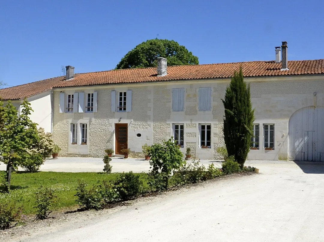 Le Vieux Noyer - Jonzac